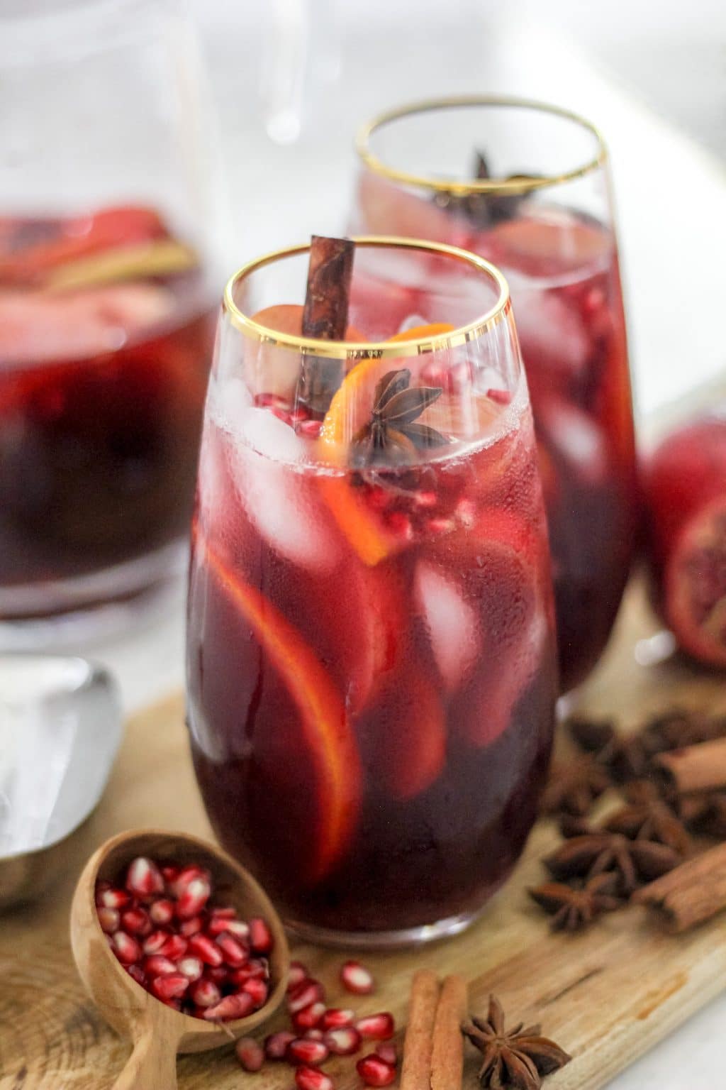 Spiced Autumn Apple Sangria - The Seasoned Skillet