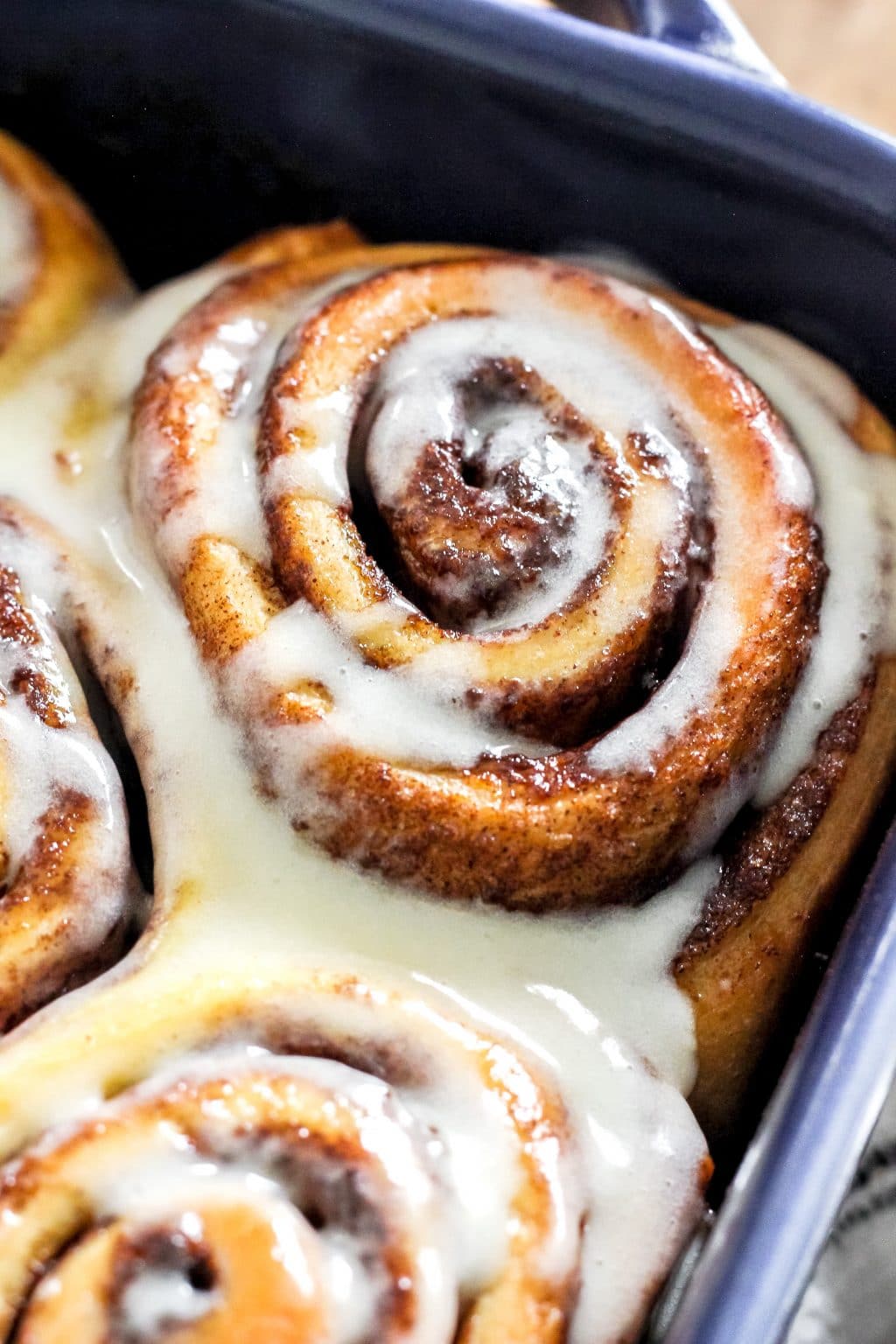 How to Make Soft Cinnamon Rolls (Easy Recipe) - The Seasoned Skillet
