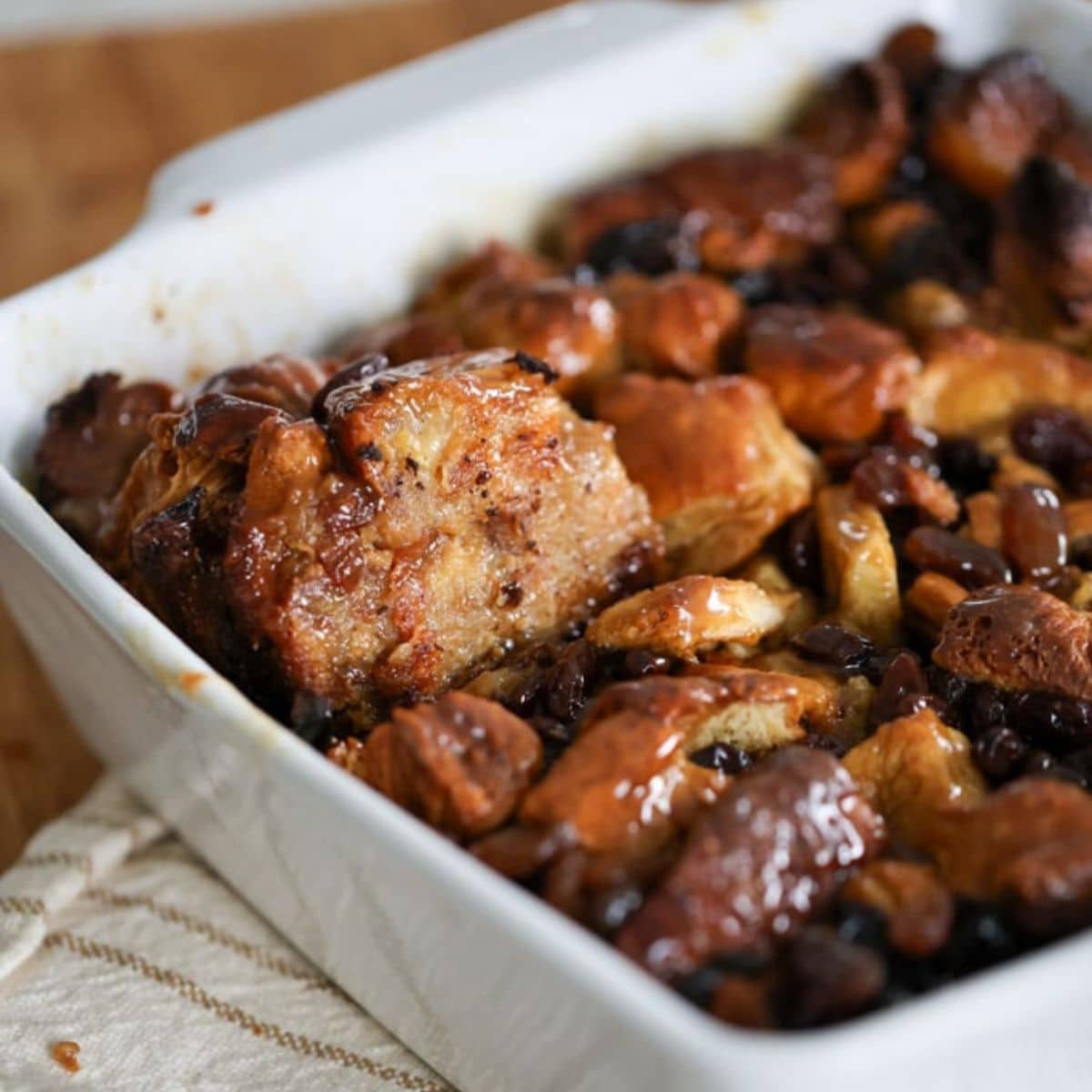 Jamaican Rum and Raisin Bread Pudding - The Seasoned Skillet - Jamaican ...